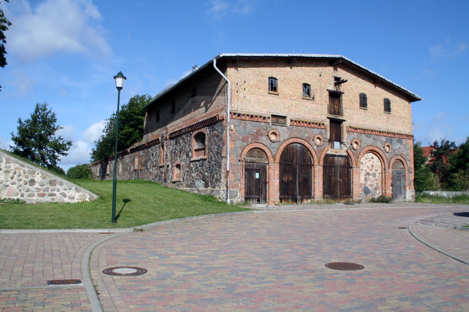 Lupow/Canitz - Gutslandschaft Pommern - Pommerscher Greif e.V.